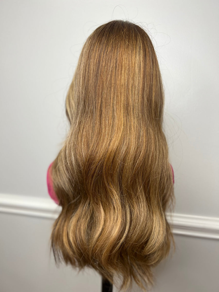 "Tyra" Luxury European Wig (PRE-ORDER) – In Vogue Medical Wigs & Beyond